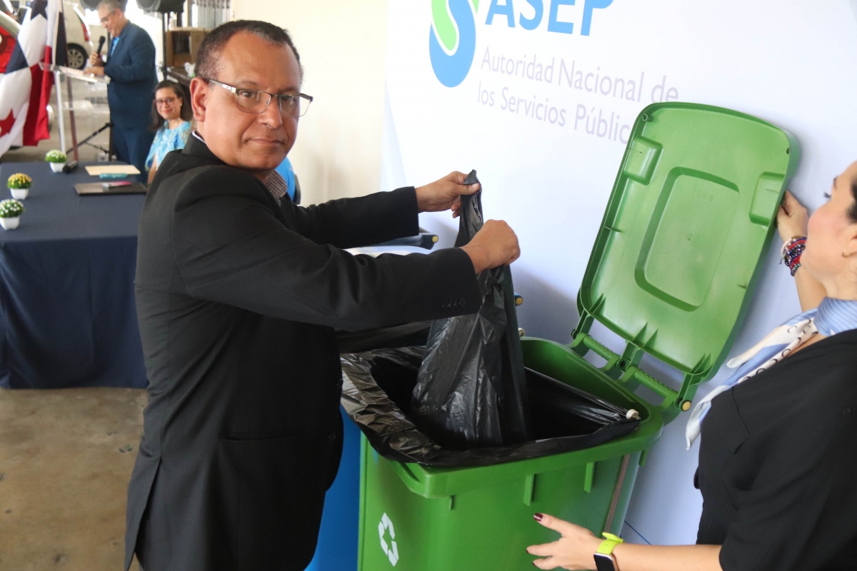 ASEP CELEBRA DÍA MUNDIAL DEL RECICLAJE – Autoridad Nacional de los Servicios Públicos